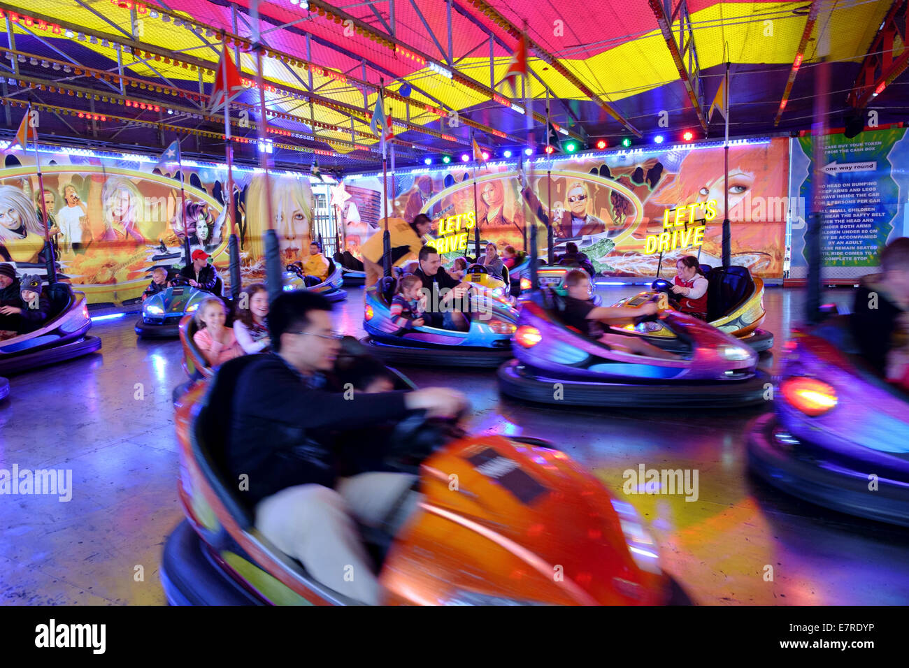 Sideshow Alley at the 2014 Brisbane Ekka Stock Photo - Alamy