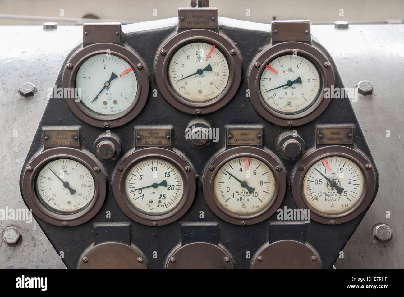 Steam turbine power station interior hi-res stock photography and ...