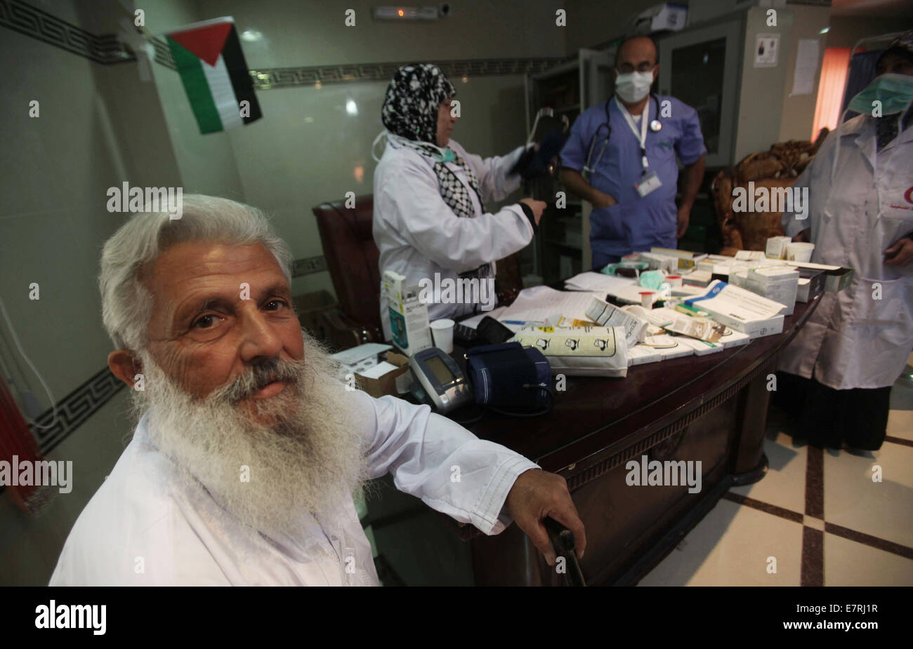Hebron, West Bank, Palestinian Territory. 23rd Sep, 2014. A Muslim ...