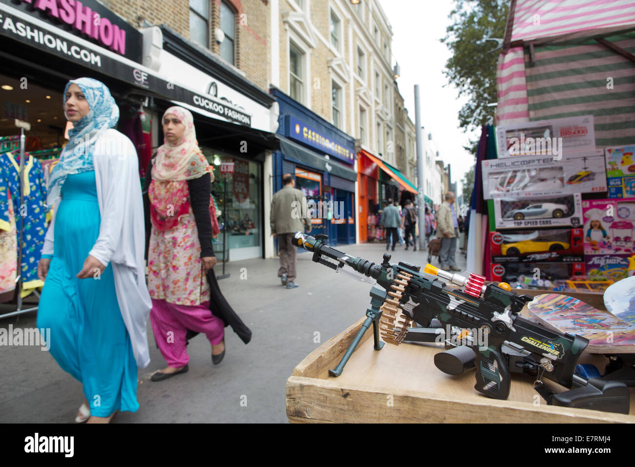 Islamic community, Whitechapel Road, East London, Tower Hamlets Stock ...