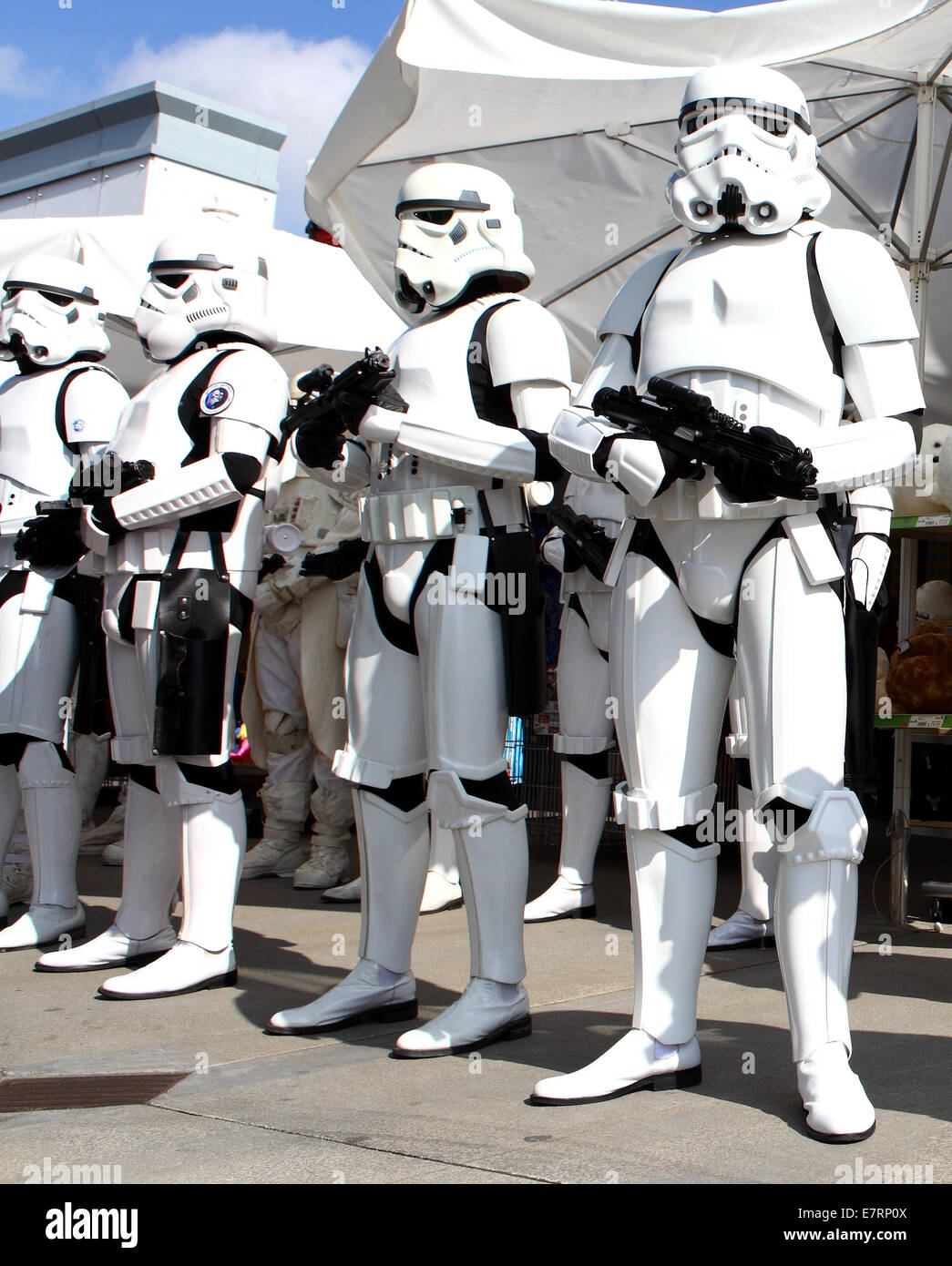 Star Wars Stormtroopers of the 501st Legion, German Garrison, Legoland ...