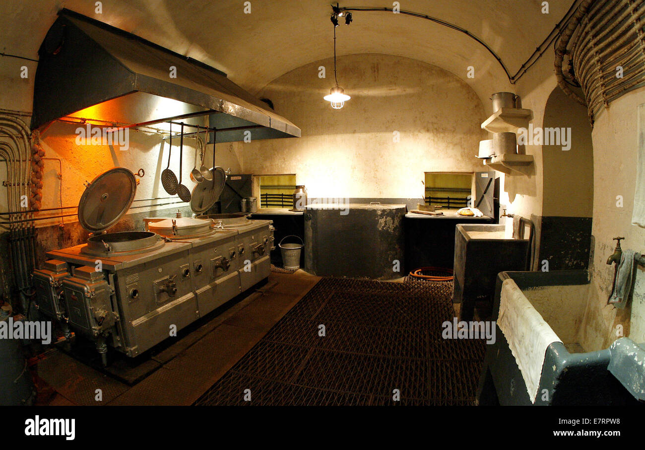 Bitche, France. 13th Aug, 2008. View of a kitchen in Fort Simserhof, a ...
