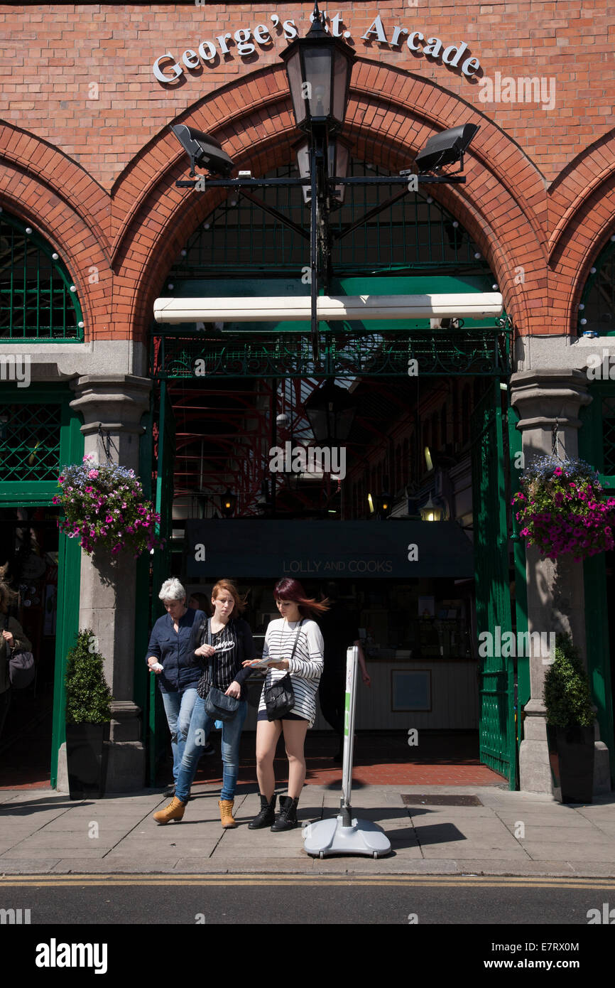 George street arcade dublin hi-res stock photography and images - Alamy