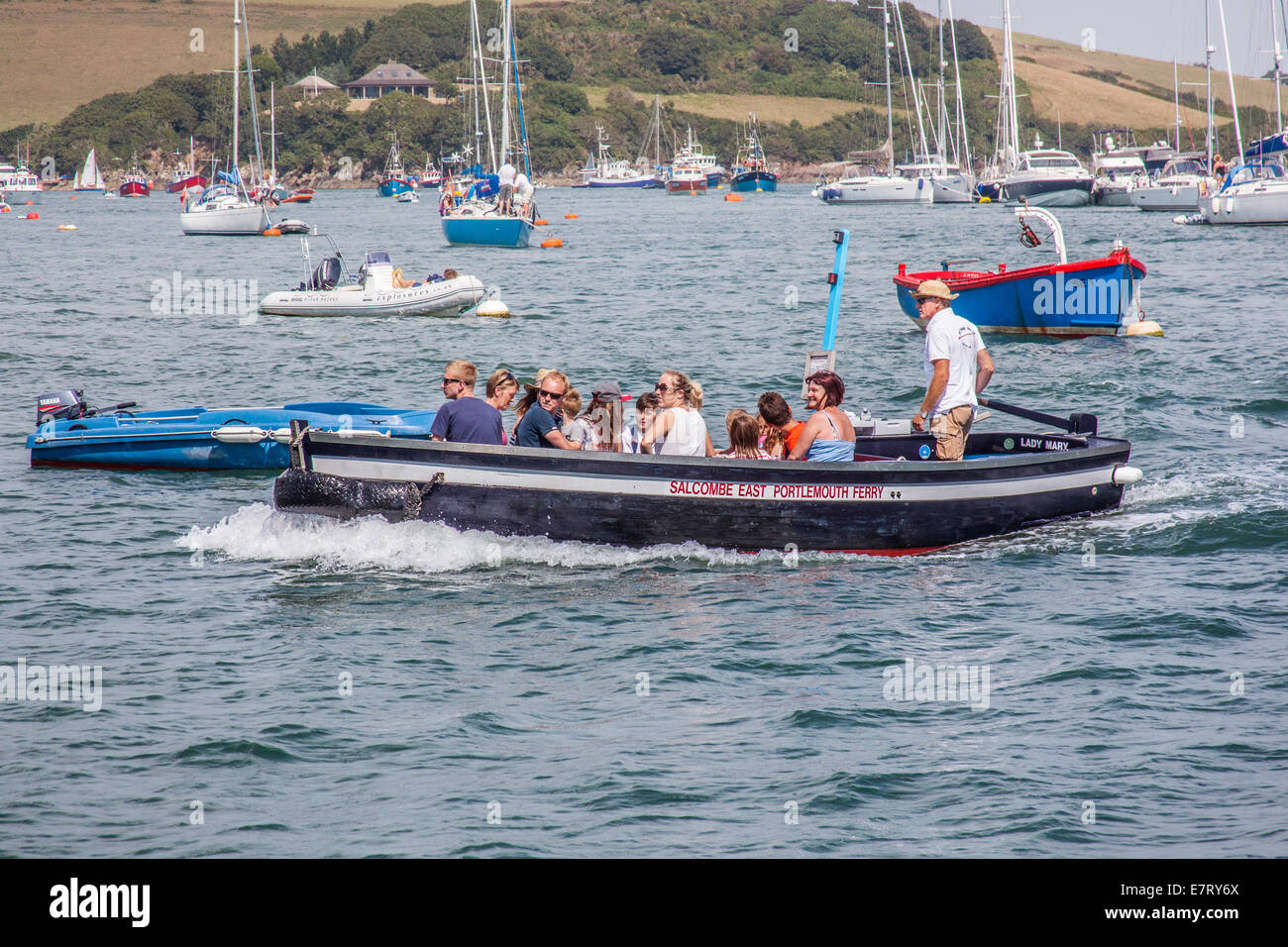 Salcombe passenger ferry boat between East Portlemouth beach and ...