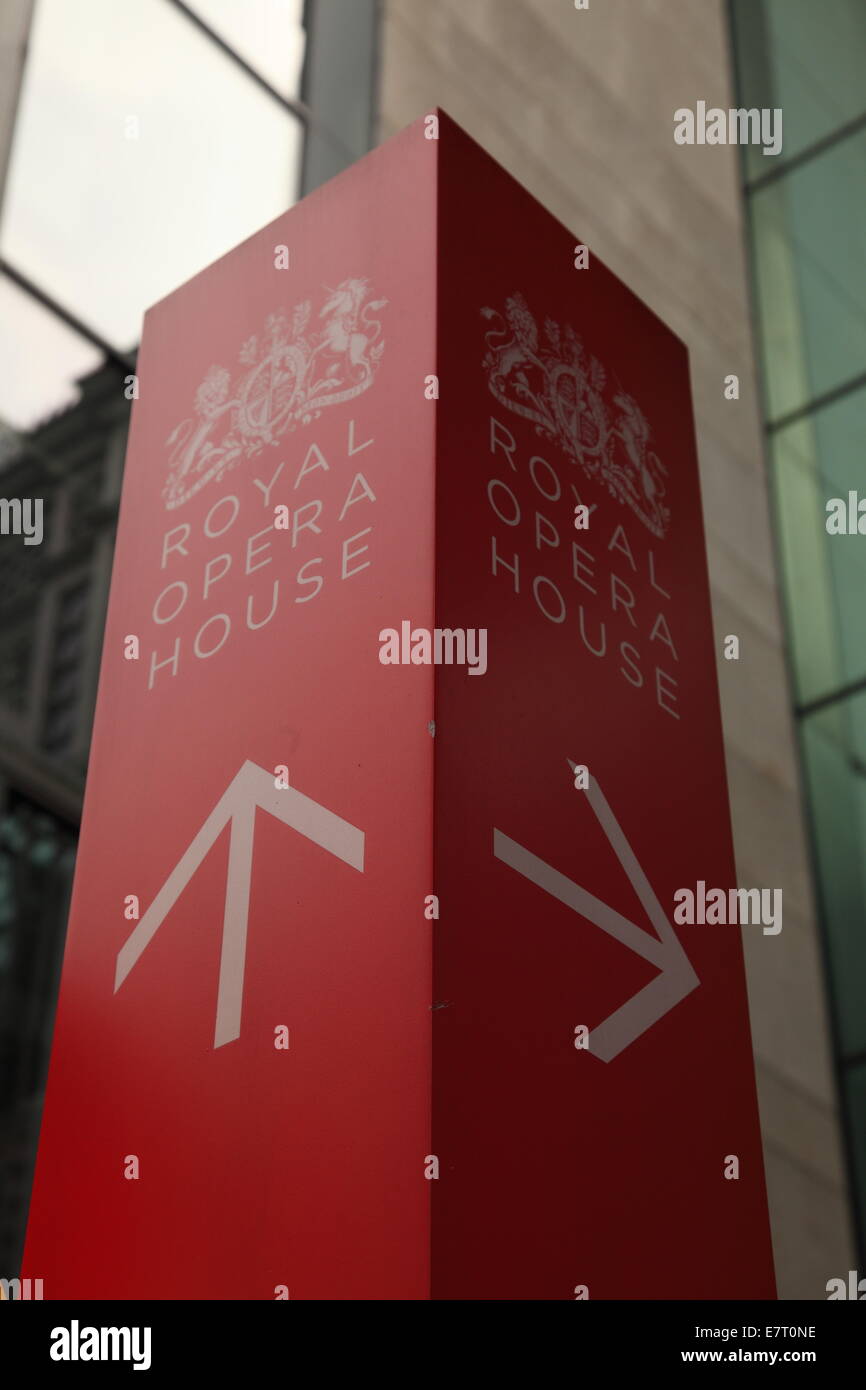 Theater entrance to the Royal Opera House Stock Photo - Alamy