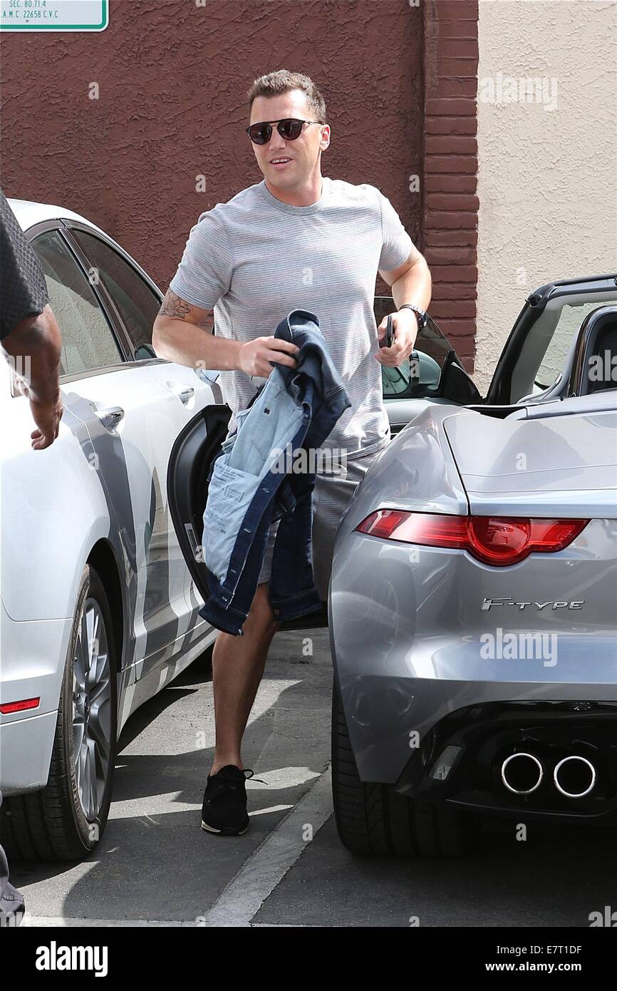 The former tough Hockey player Sean Avery seems a little hesitant to ...