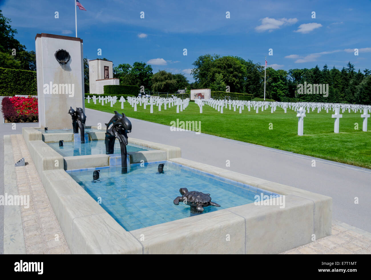 Water feature in the American War Cemetery in Luxembourg Stock Photo ...