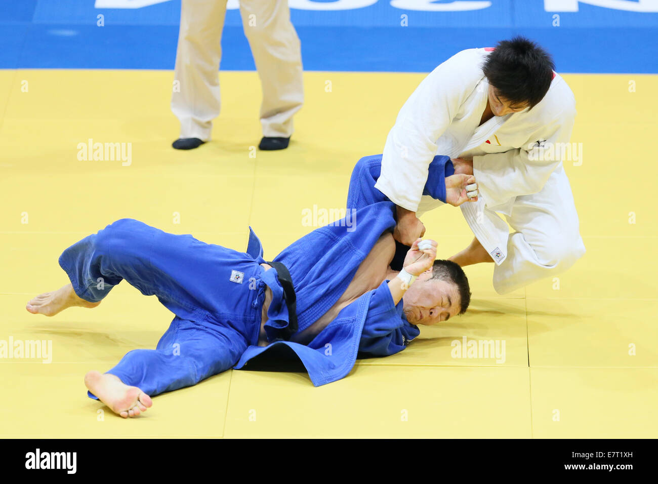 Incheon, South Korea. 23rd Sep, 2014. (L-R) Khutag Tsogtgerel (MGL ...