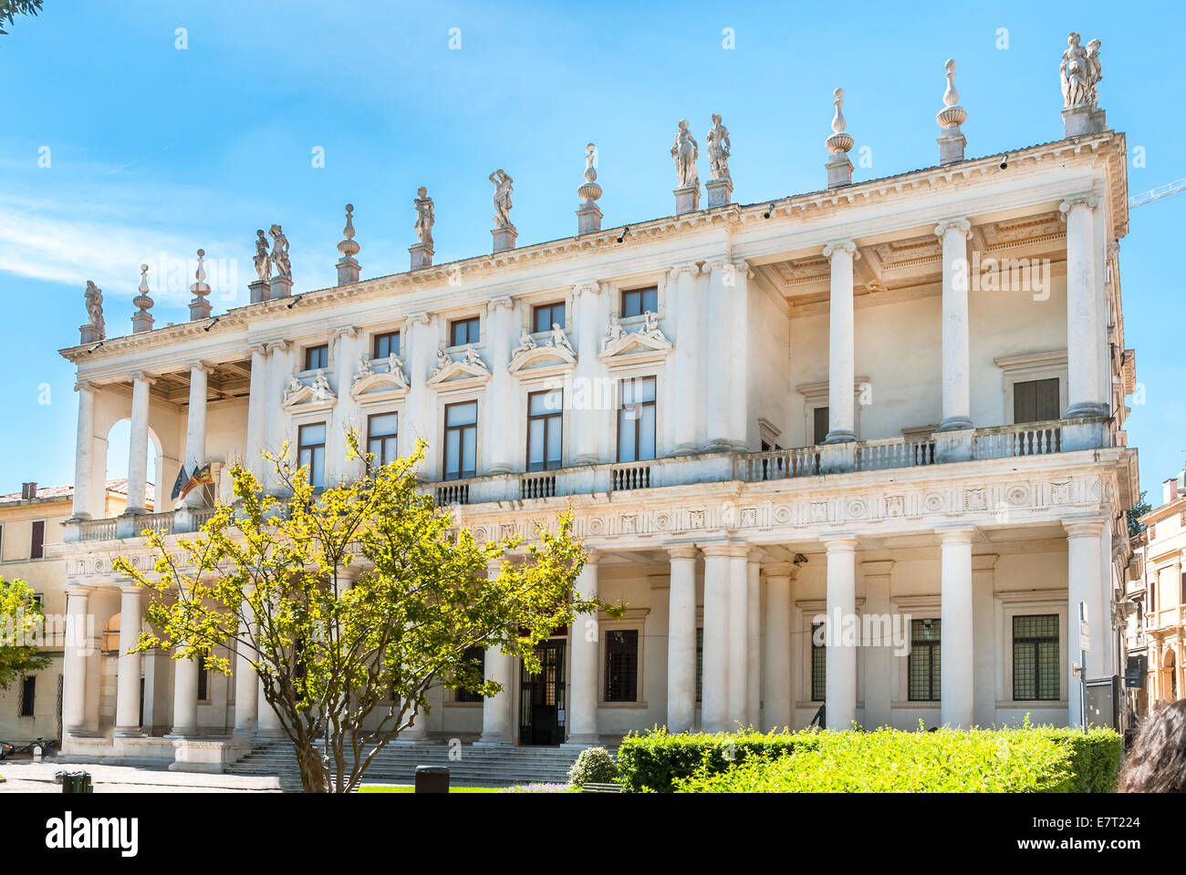Andrea palladio buildings hi-res stock photography and images - Alamy