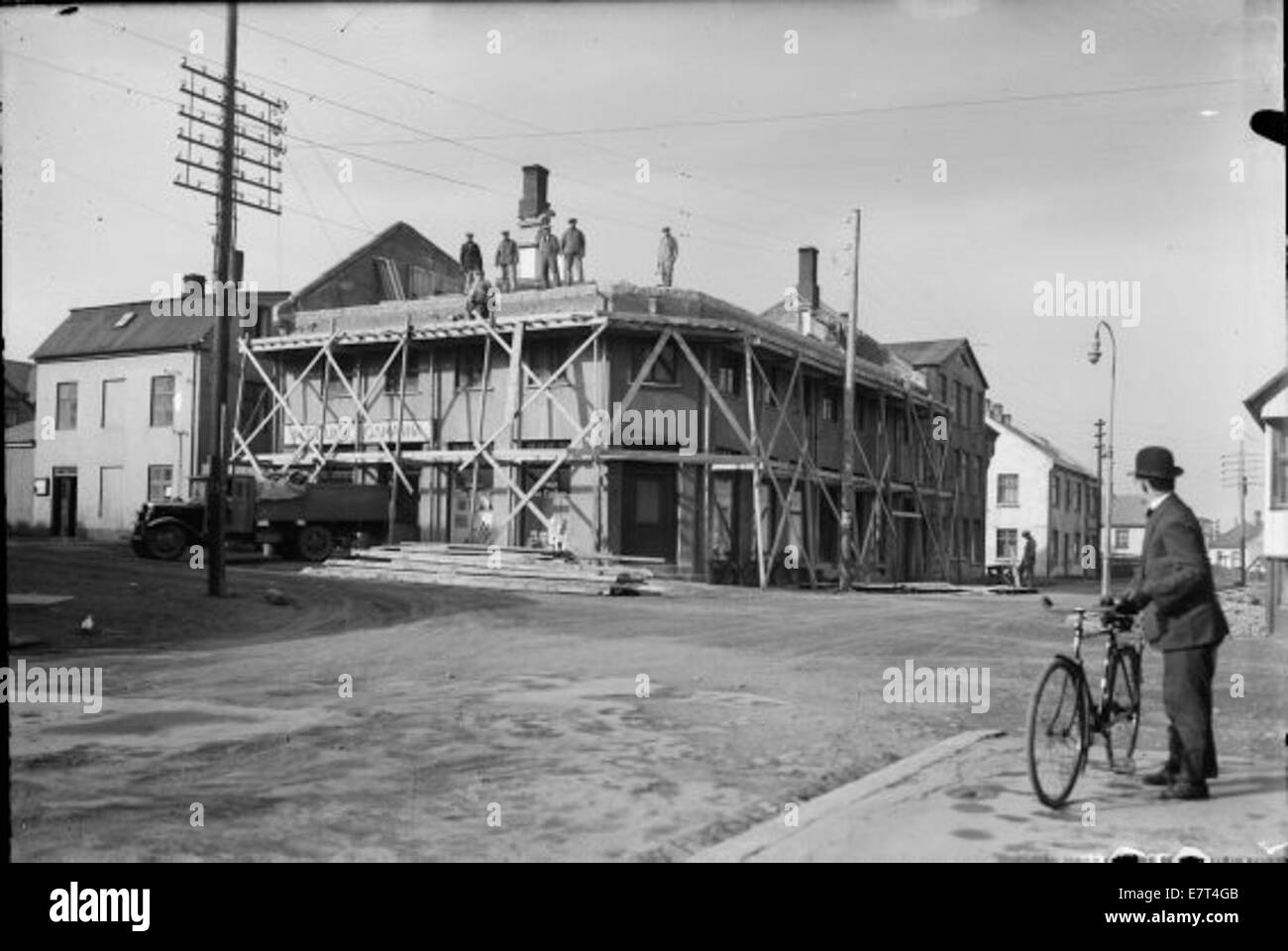 Image captures construction work Black and White Stock Photos & Images ...