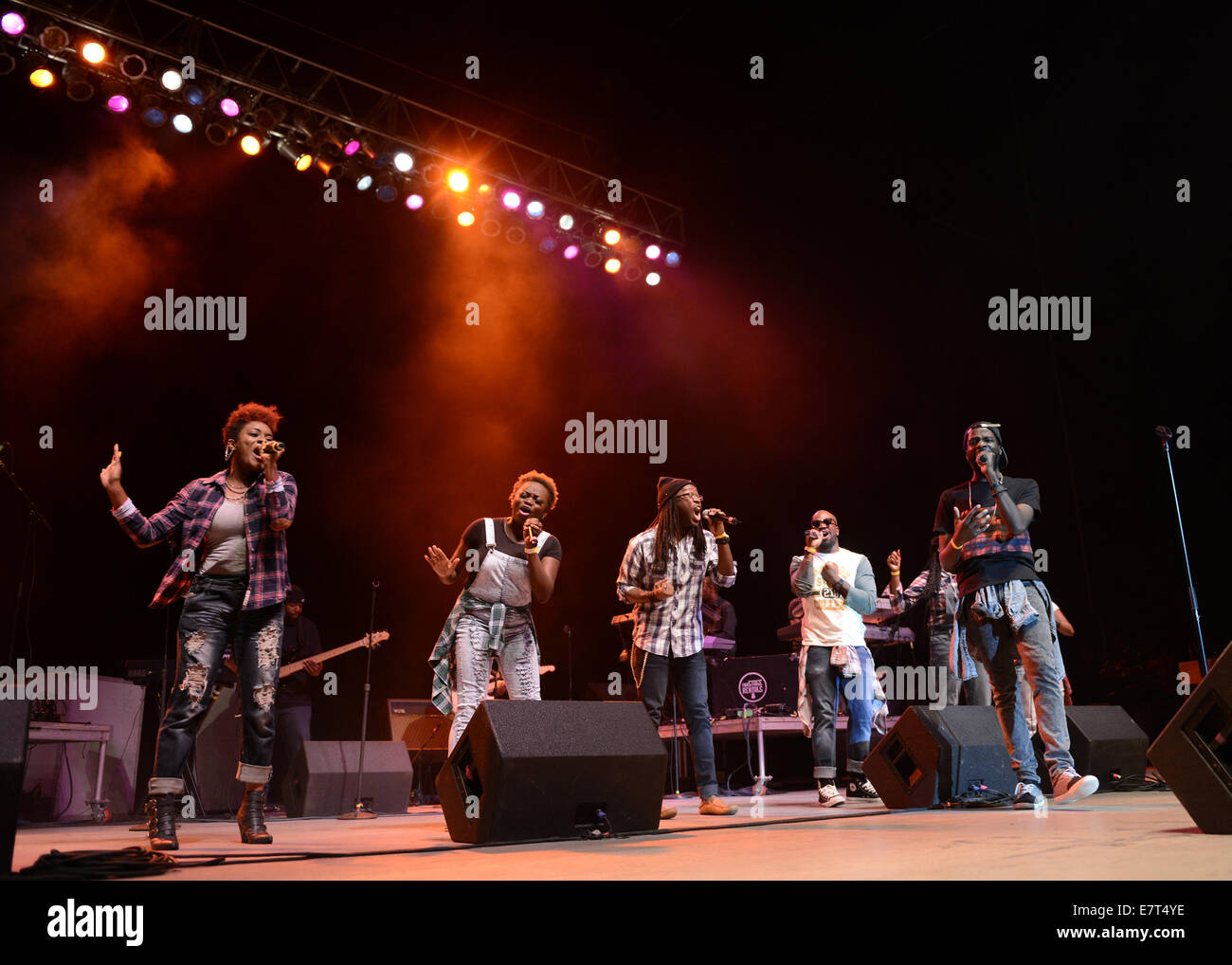 Portsmouth, Virginia, USA. 19th Sep, 2014. MARKISE HICKS and THE MO ...