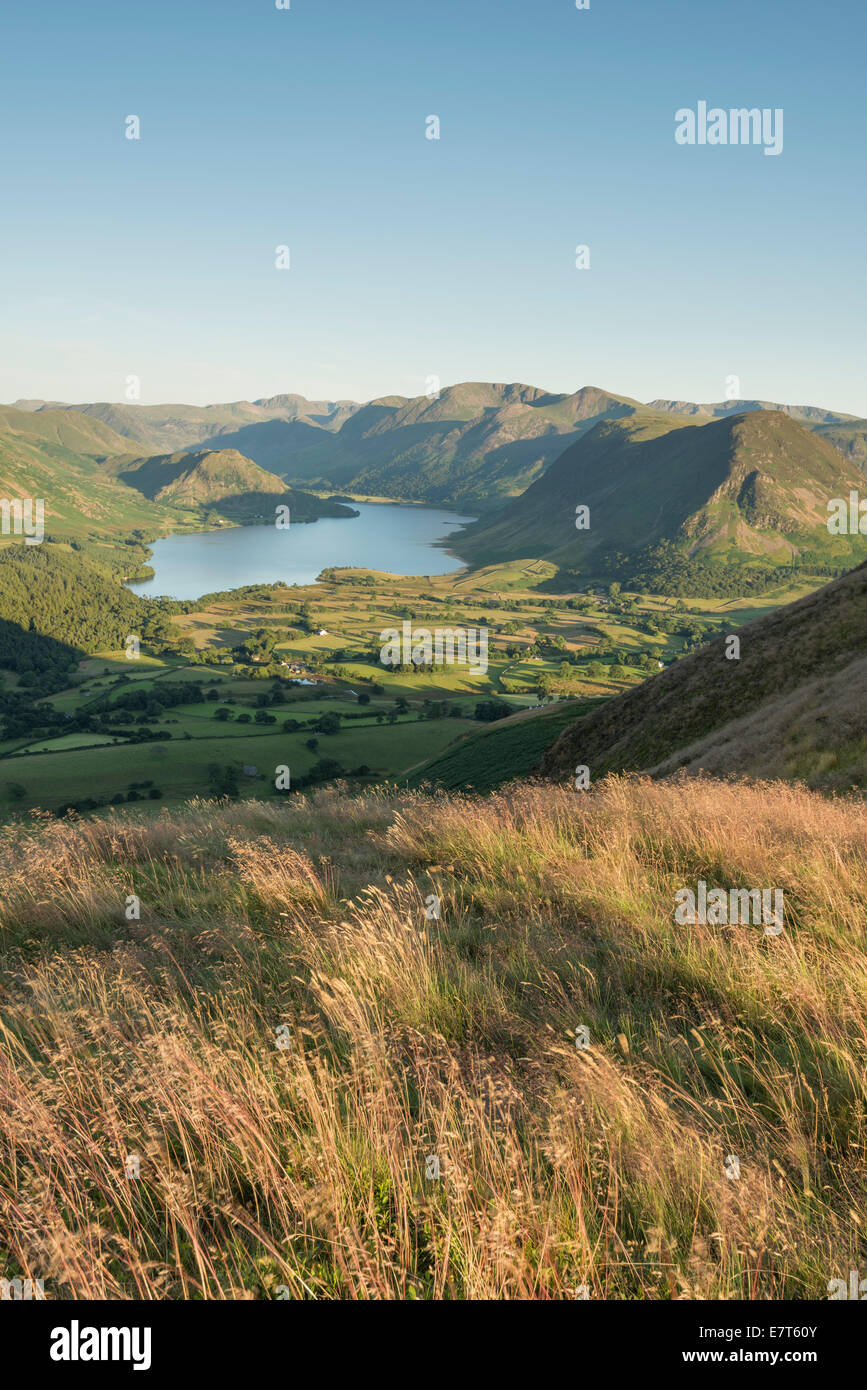 Buttermere fells hi-res stock photography and images - Alamy