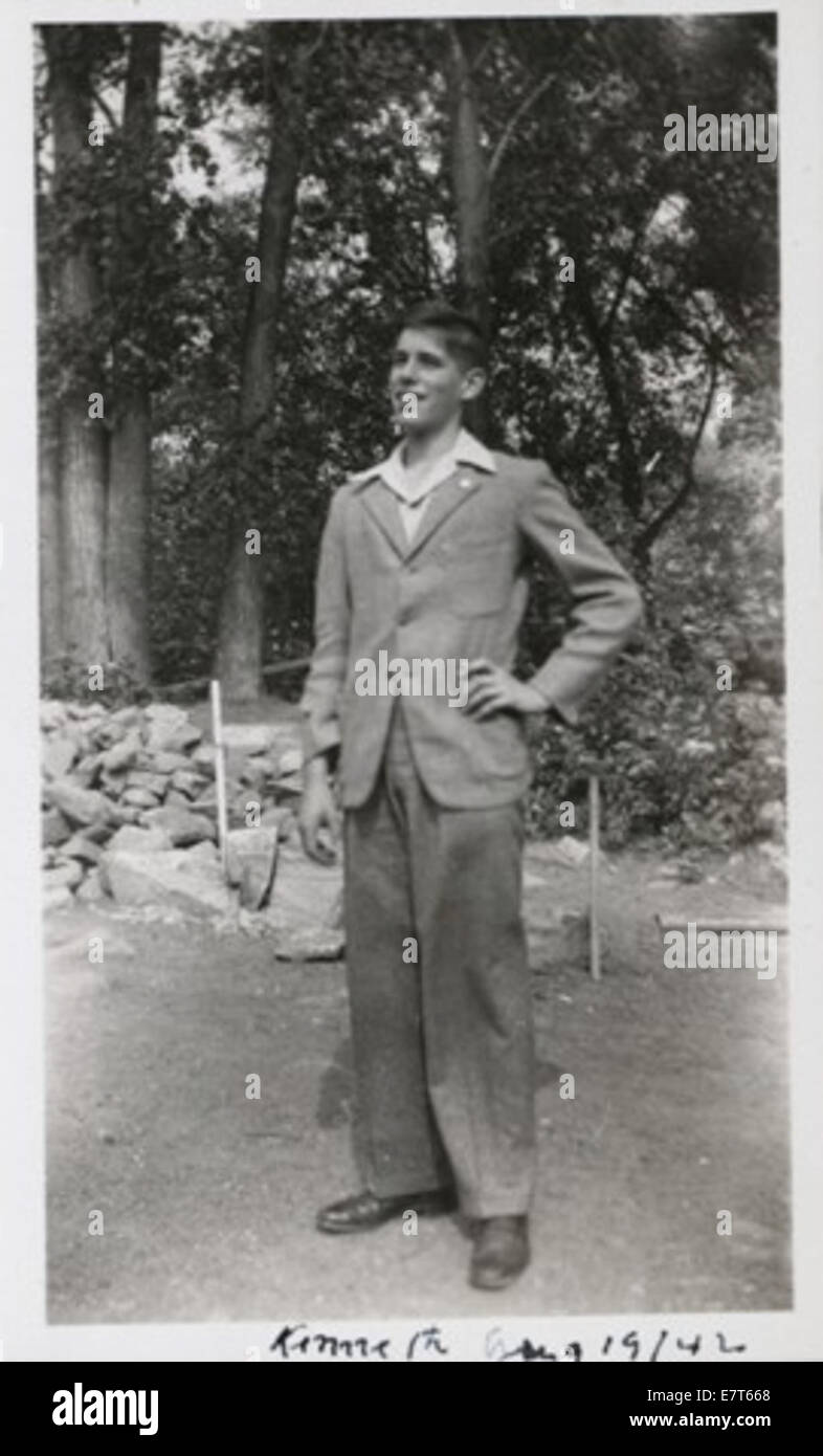 Photograph of Kenneth Carruthers, a prominent figure in his field. The ...