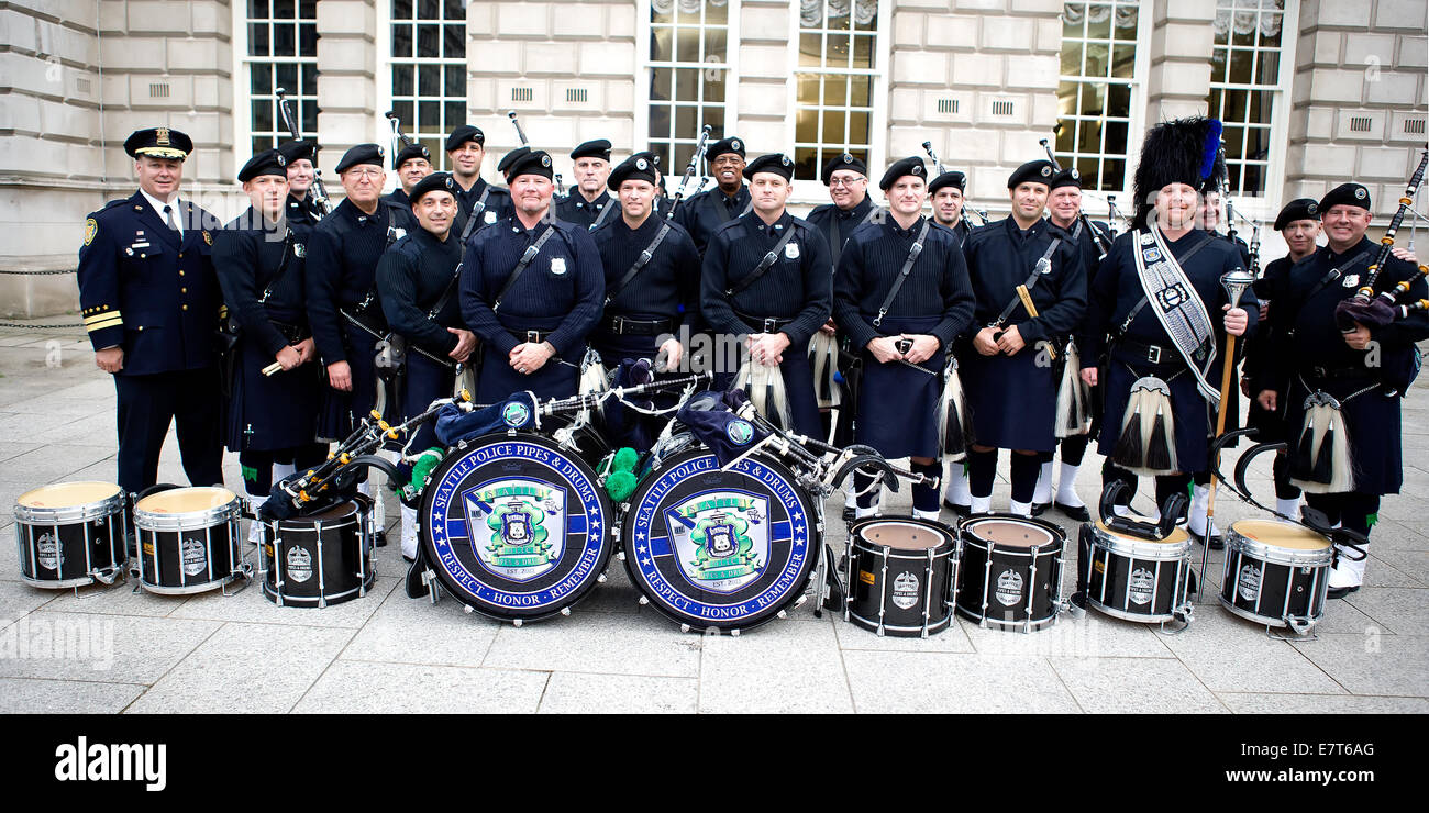 Police service northern ireland chief hi-res stock photography and ...