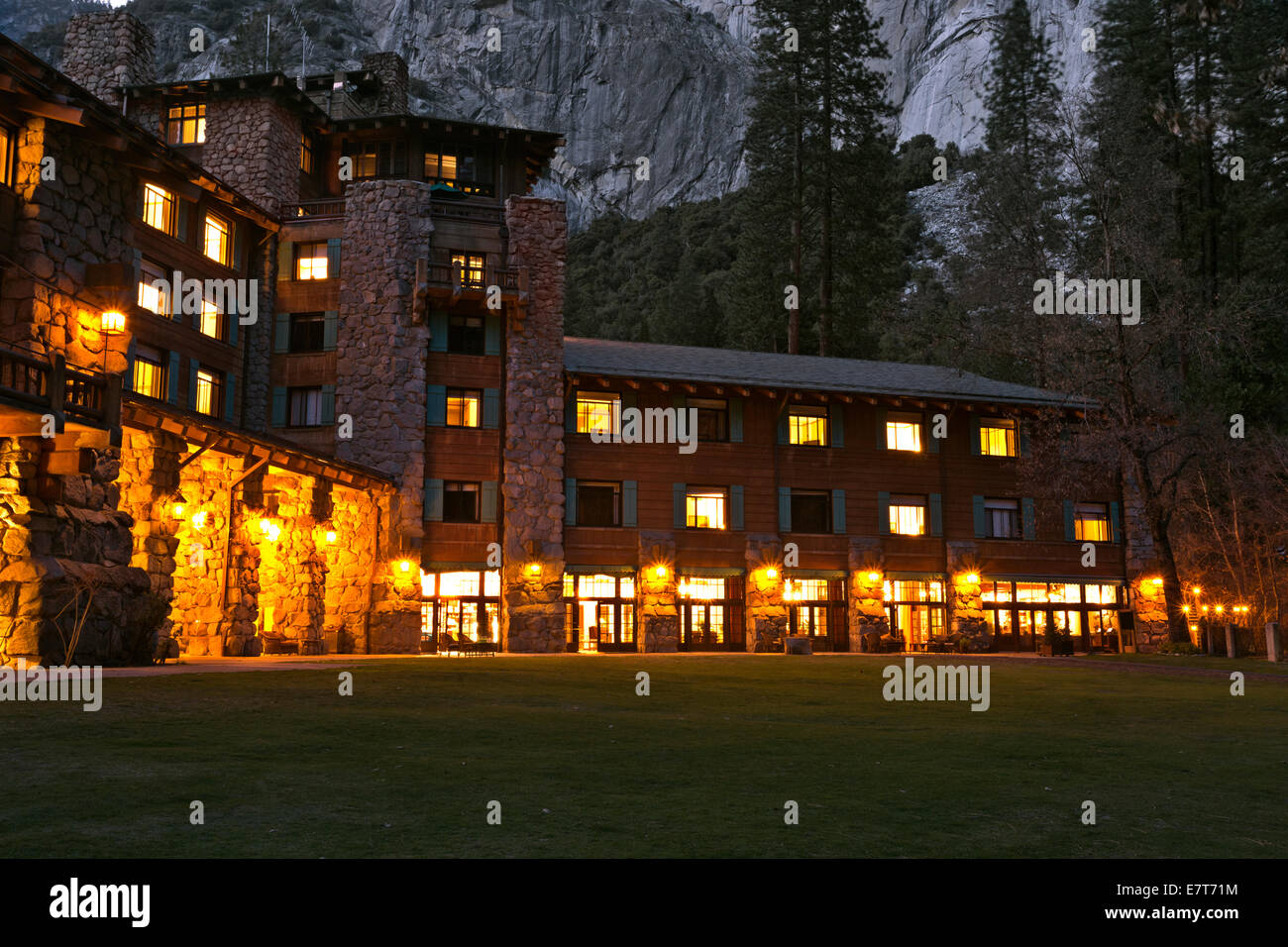 CALIFORNIA - Evening at the Majestic Yosemite Hotel (formally the ...