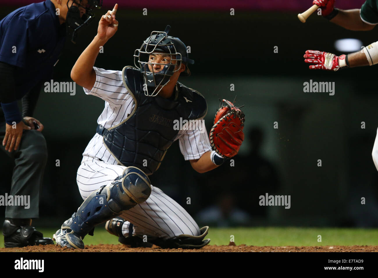 Munhak baseball stadium hi-res stock photography and images - Alamy