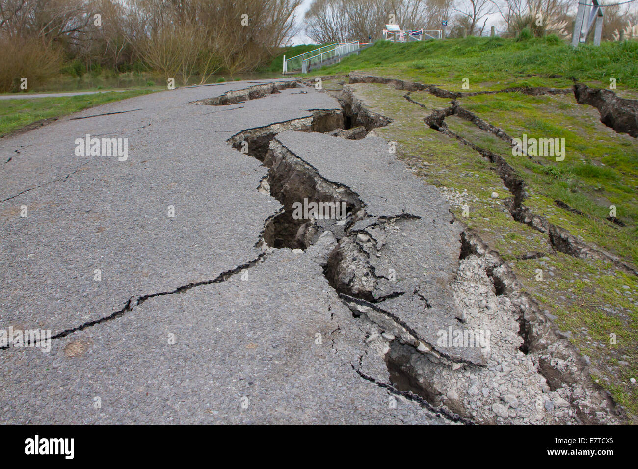 Earthquake fault line High Resolution Stock Photography and Images - Alamy