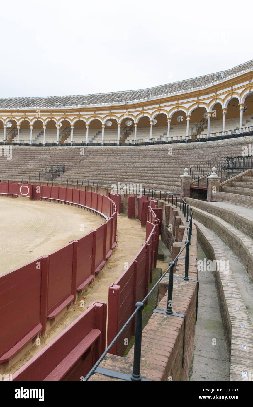 Seville bull fighting ring Stock Photo - Alamy