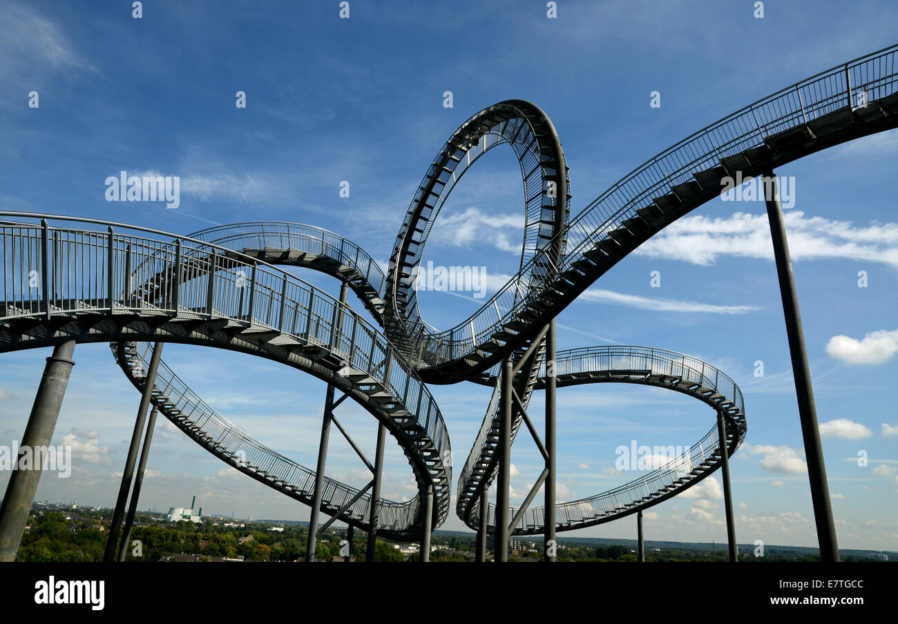 The walkable sculpture 'Tiger and Turtle - Magic Mountain', by Ulrich ...