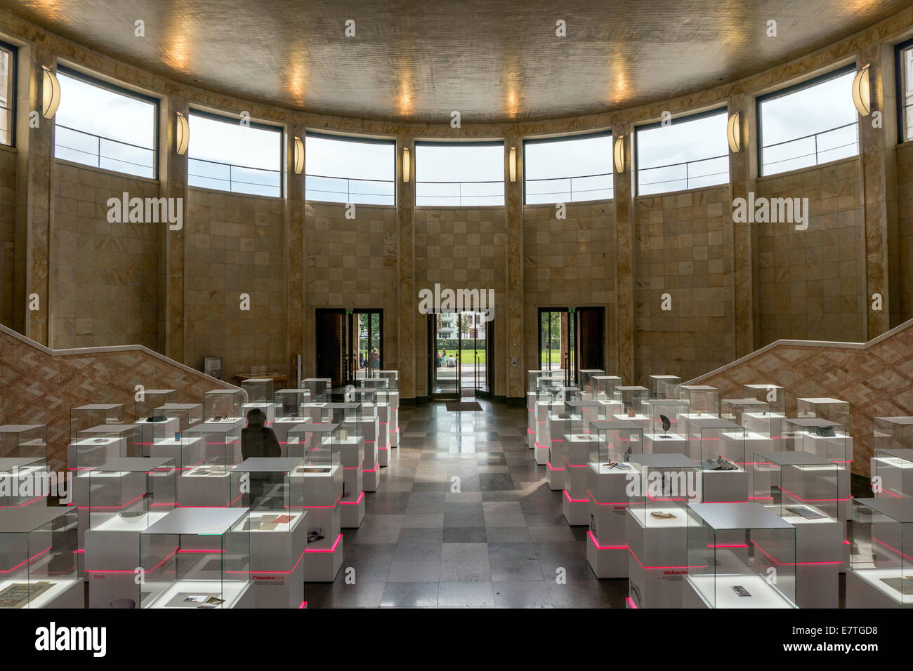 Hans poelzig building hi-res stock photography and images - Alamy