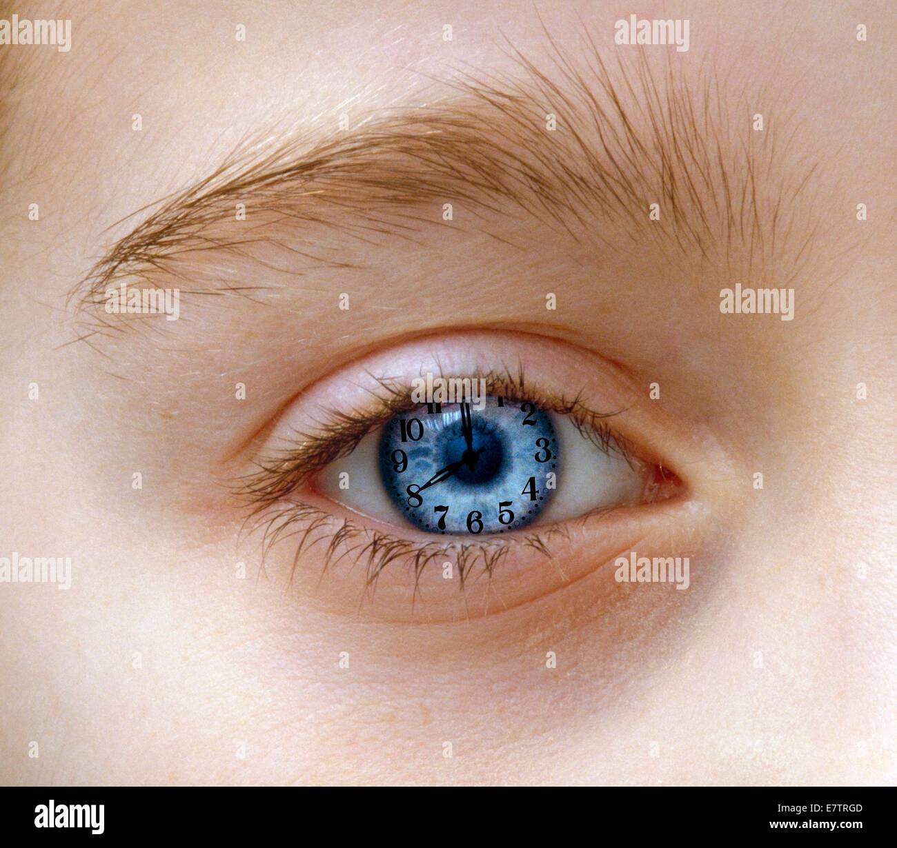 Eye clock hi-res stock photography and images - Alamy