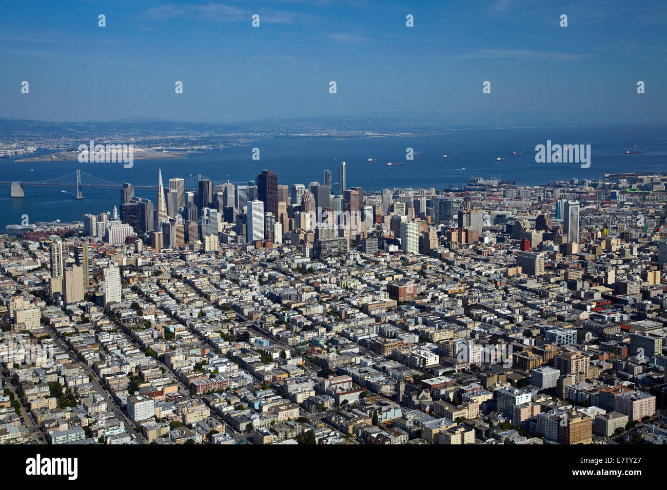 Nob Hill neighborhood, and downtown San Francisco, California, USA ...