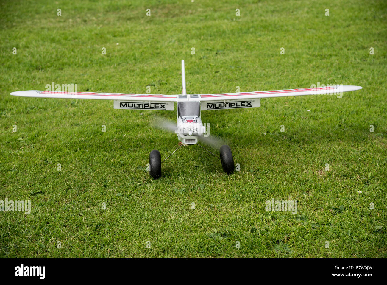 Flying Model Airplane High Resolution Stock Photography and Images - Alamy