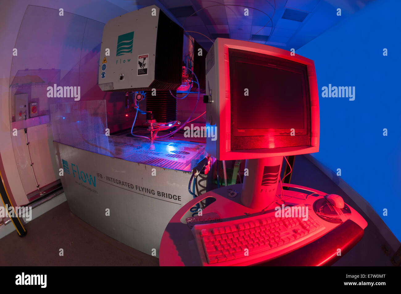 Flow computer controlled water cutter Stock Photo - Alamy