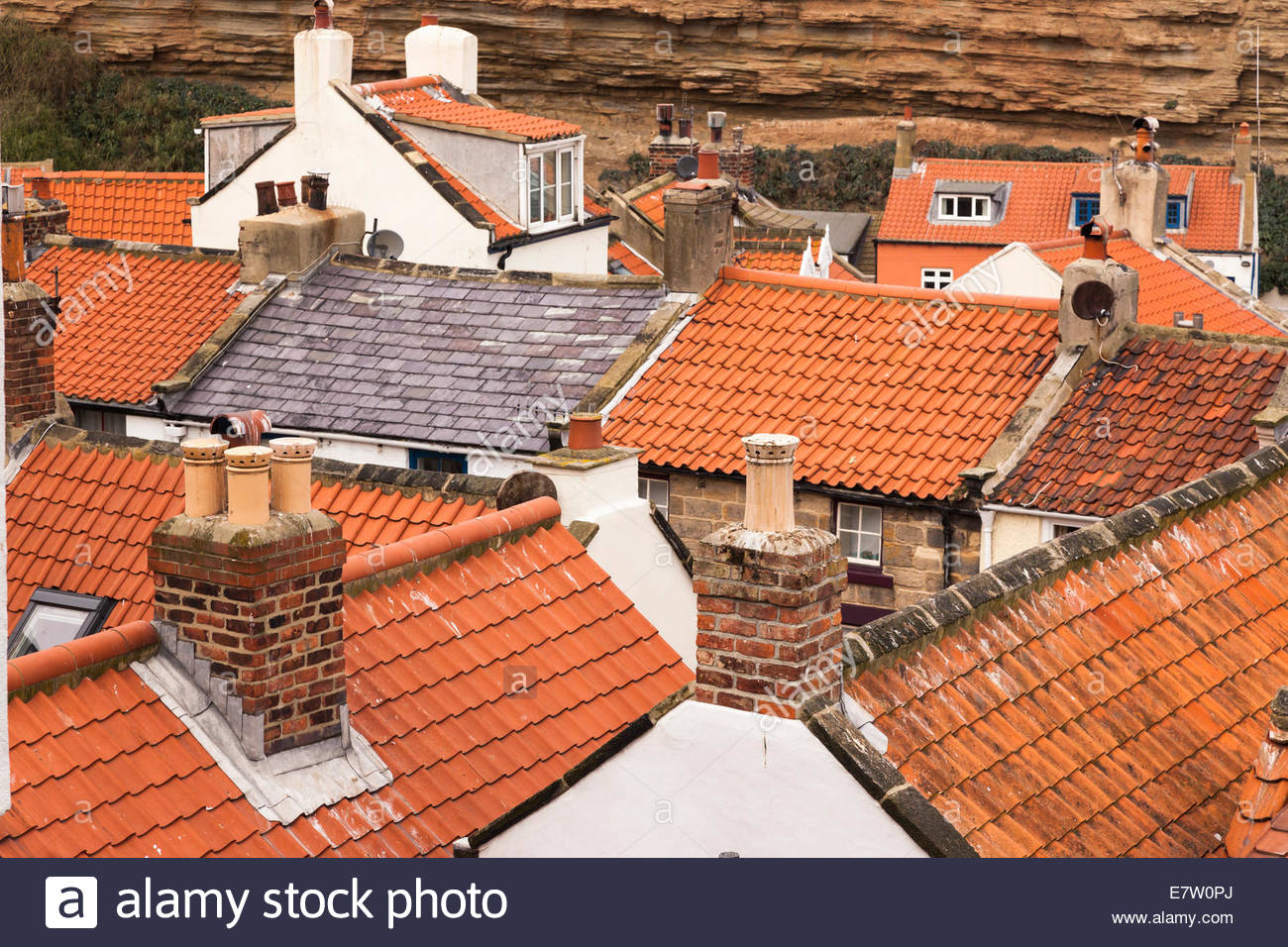 Cottages With Dormer Roof Windows High Resolution Stock Photography and ...