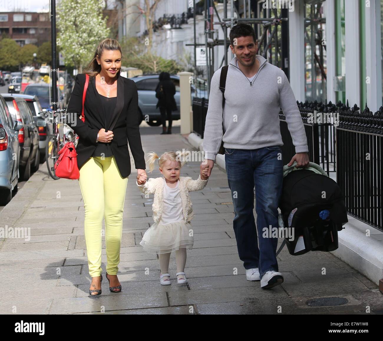 Michelle Heaton and Hugh Hanley arrive with their children Faith and ...