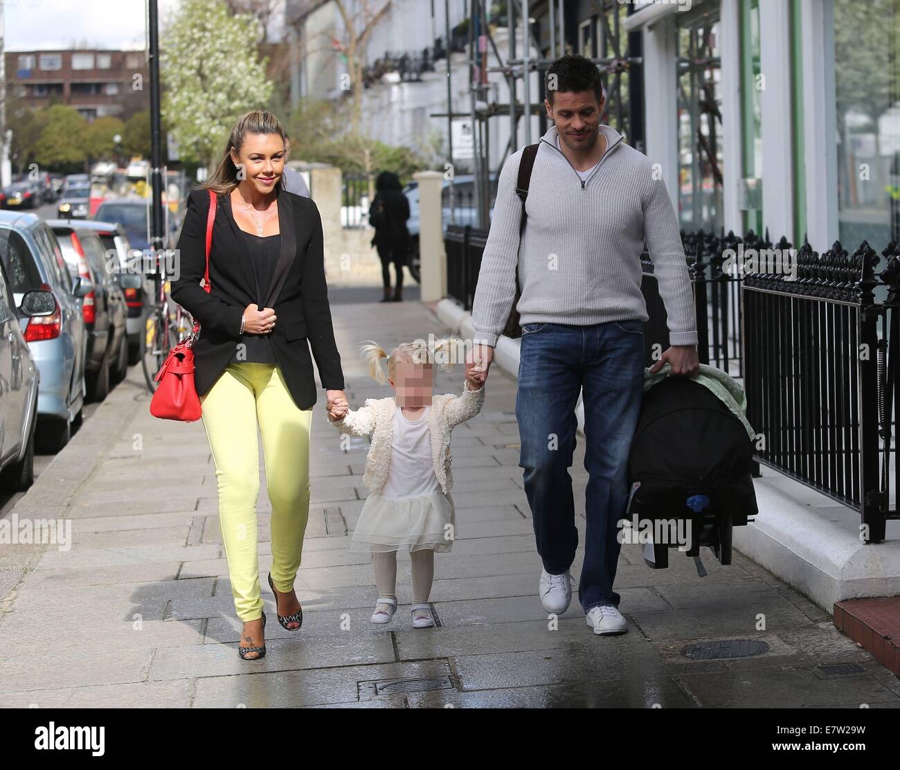 Michelle Heaton and Hugh Hanley arrive with their children Faith and ...