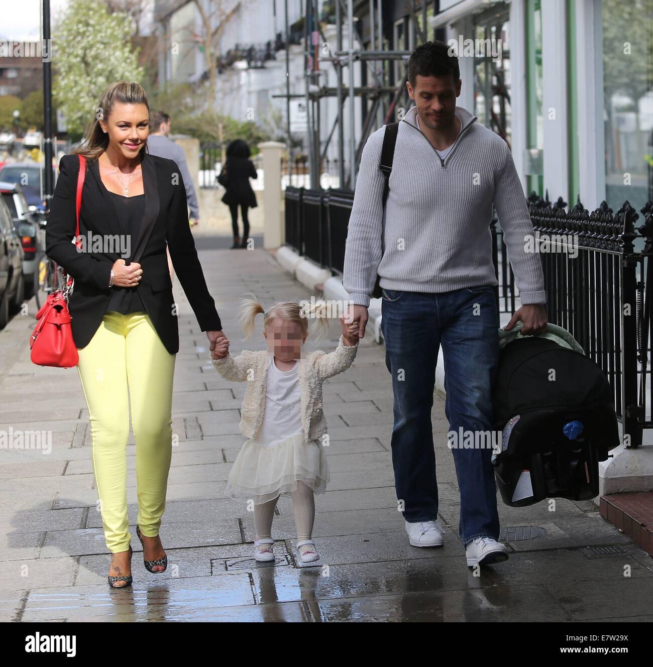 Michelle Heaton and Hugh Hanley arrive with their children Faith and ...