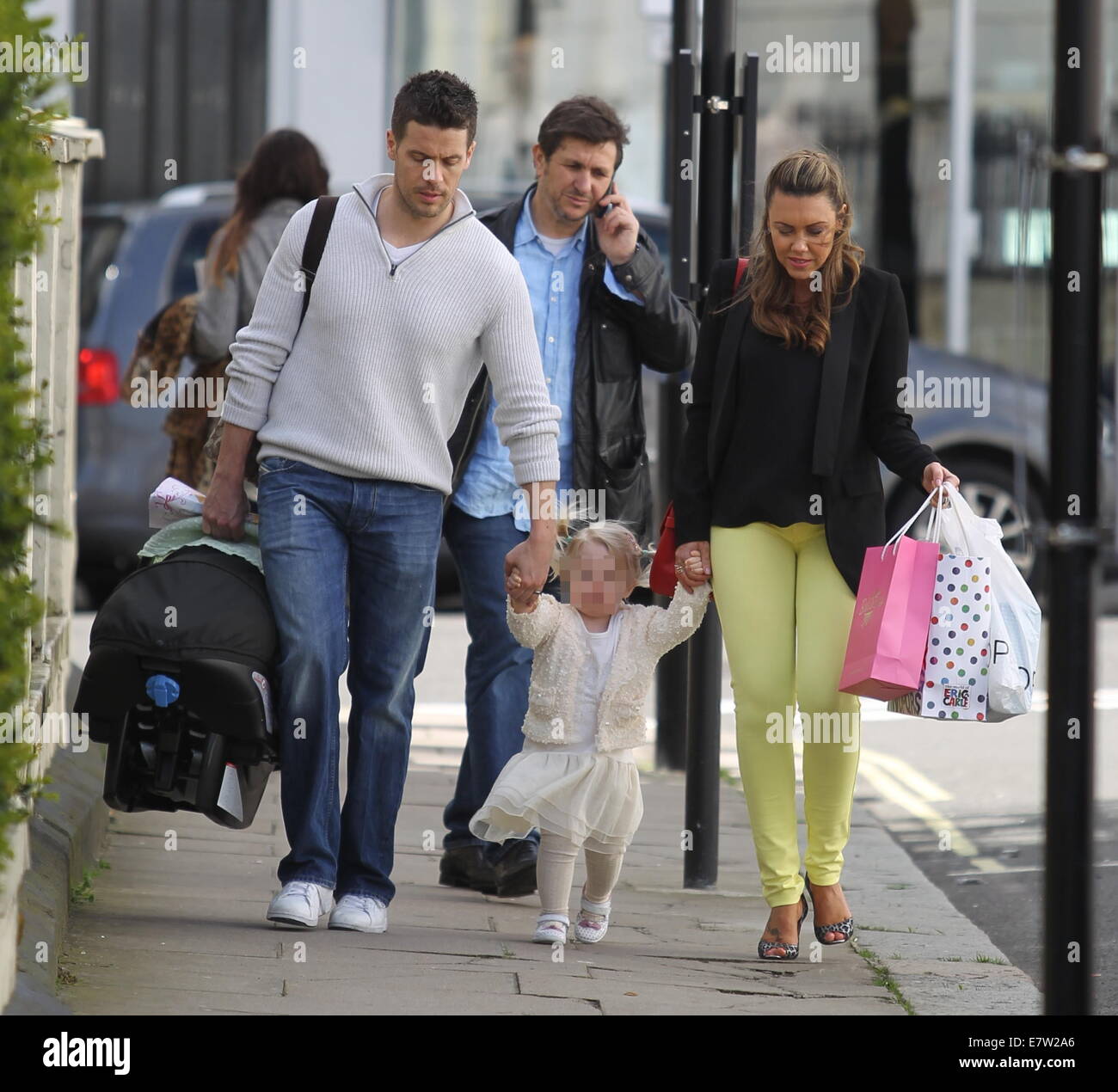 Michelle Heaton and Hugh Hanley arrive with their children Faith and ...
