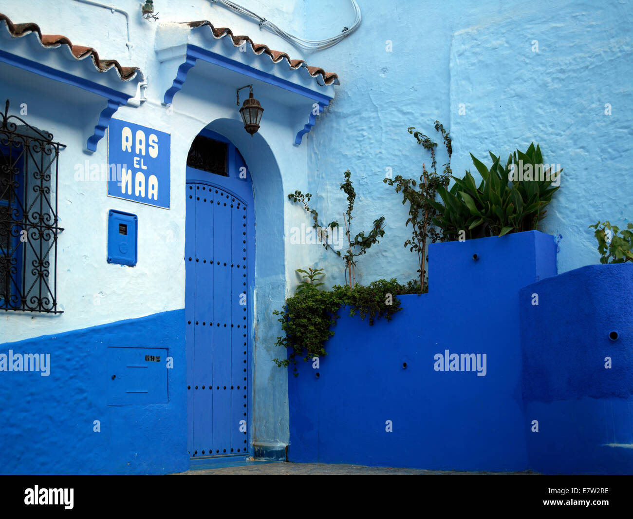 A house in Chefchaouen Stock Photo - Alamy