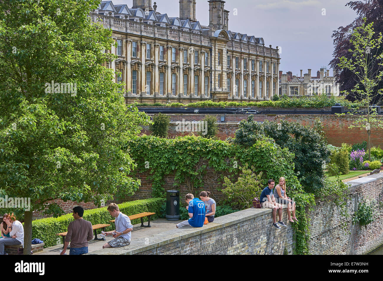 Victorian architecture cambridge hi-res stock photography and images ...
