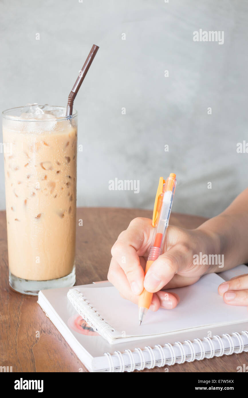 Latte writing hi-res stock photography and images - Alamy