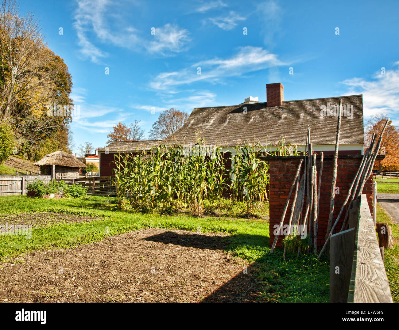 Hops production hi-res stock photography and images - Alamy
