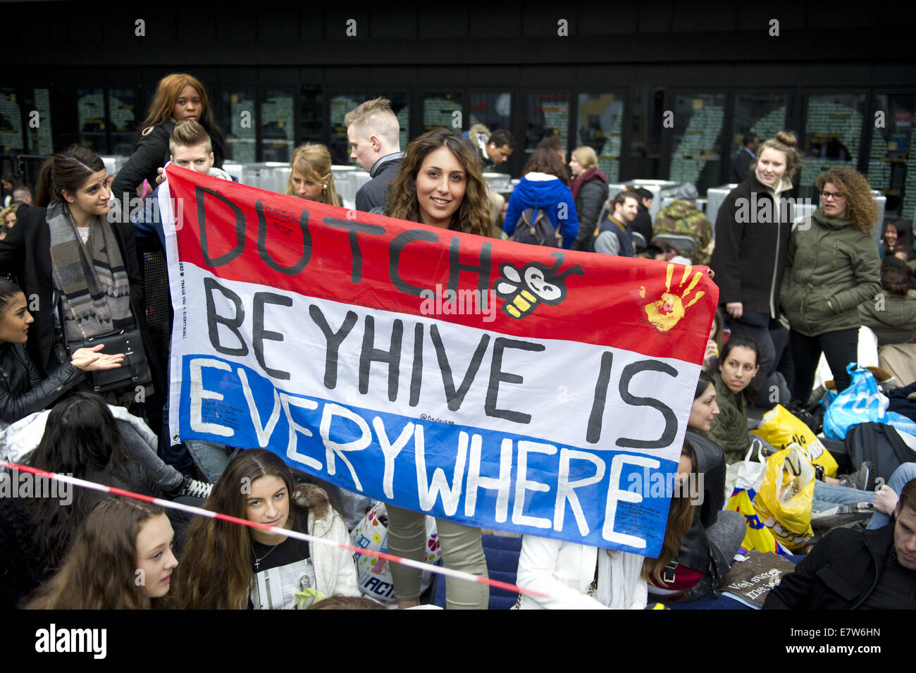 Fans waiting outside Ziggo Dome ahead of Beyonce's sold-out concert ...