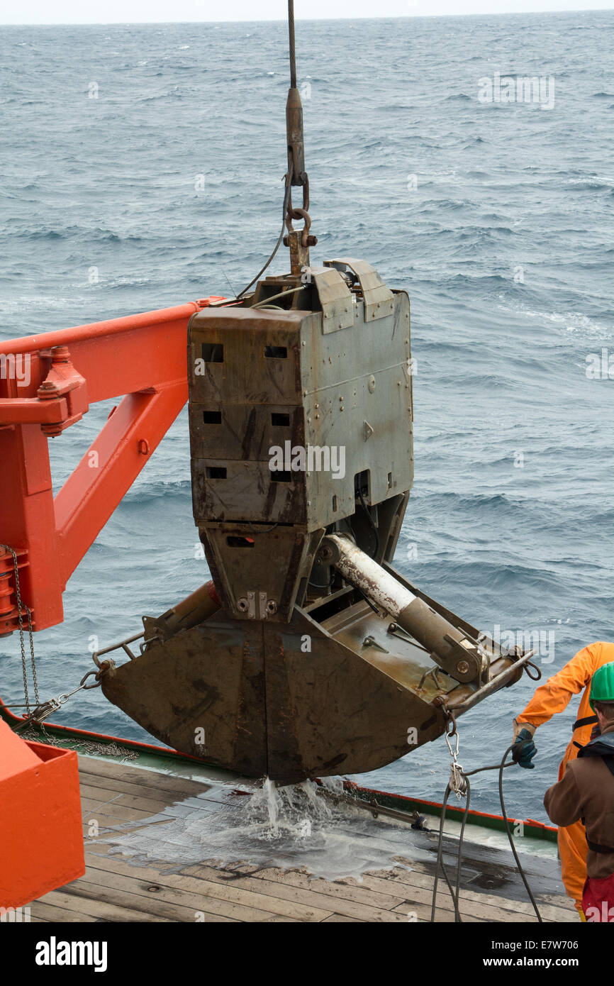 To pick up stones from submarine volcanoes the crew of German research ...