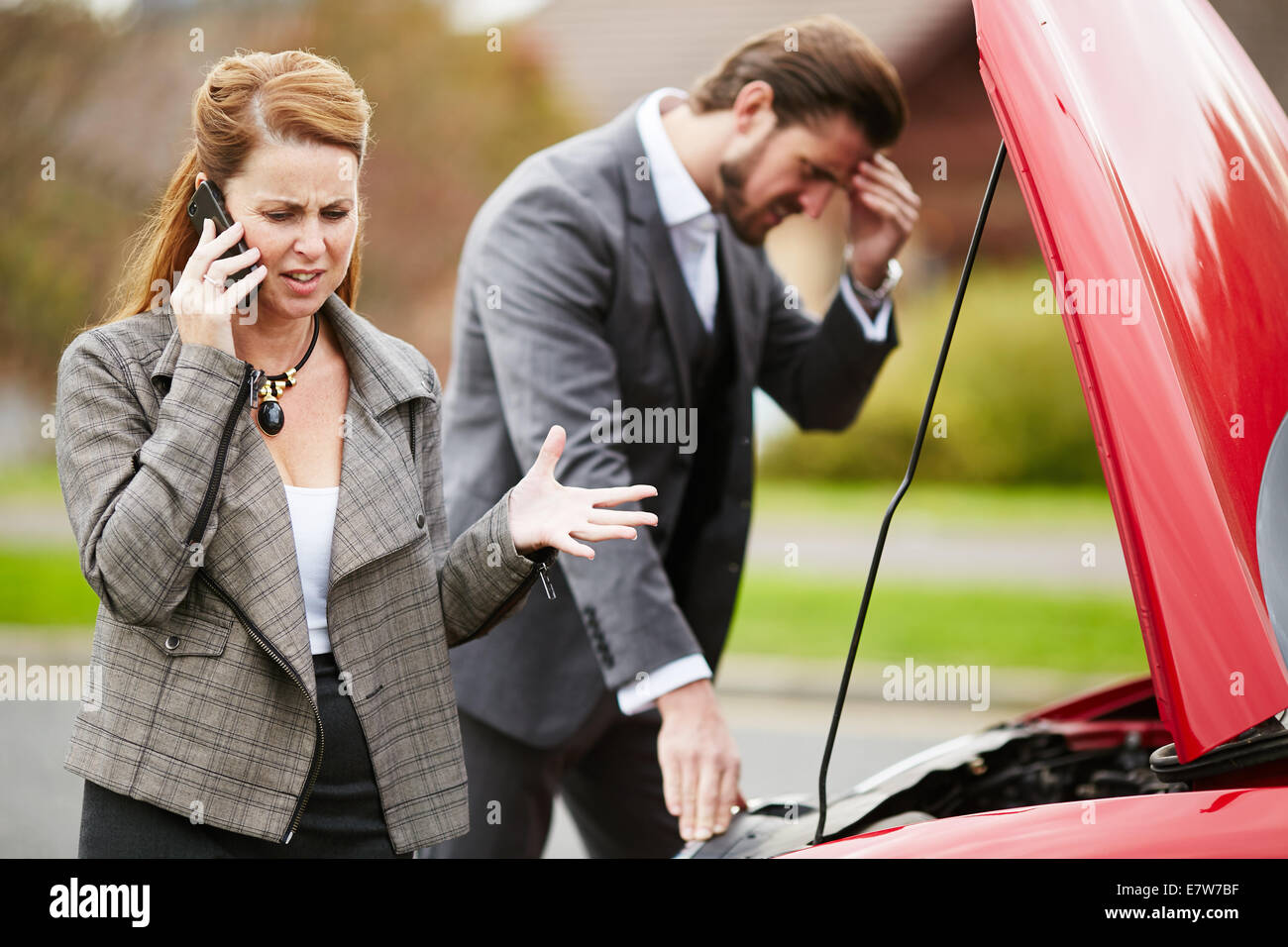 Car breakdown woman call help hi-res stock photography and images - Alamy