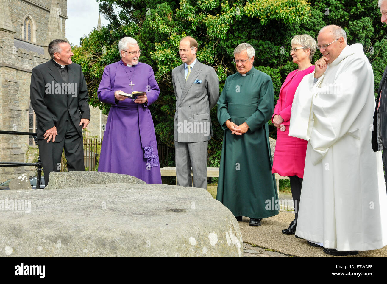 Visit visitor patron hi-res stock photography and images - Alamy