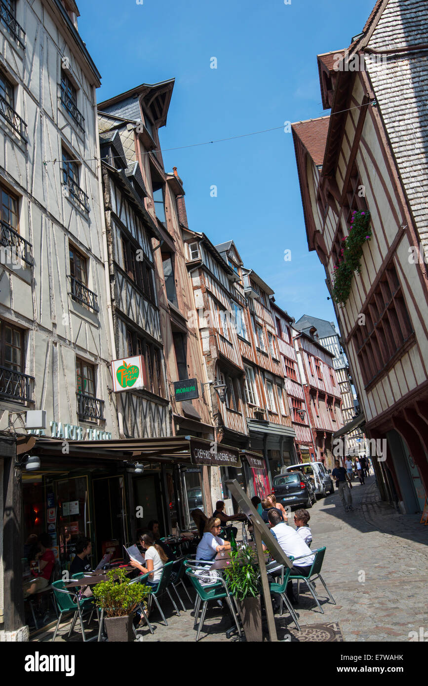 Rouen buildings hi-res stock photography and images - Alamy
