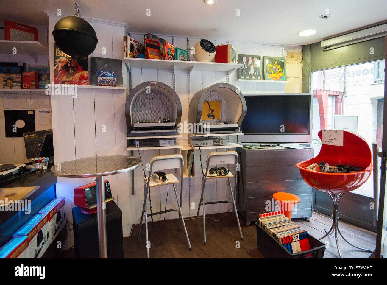 Medieval town records hi-res stock photography and images - Alamy