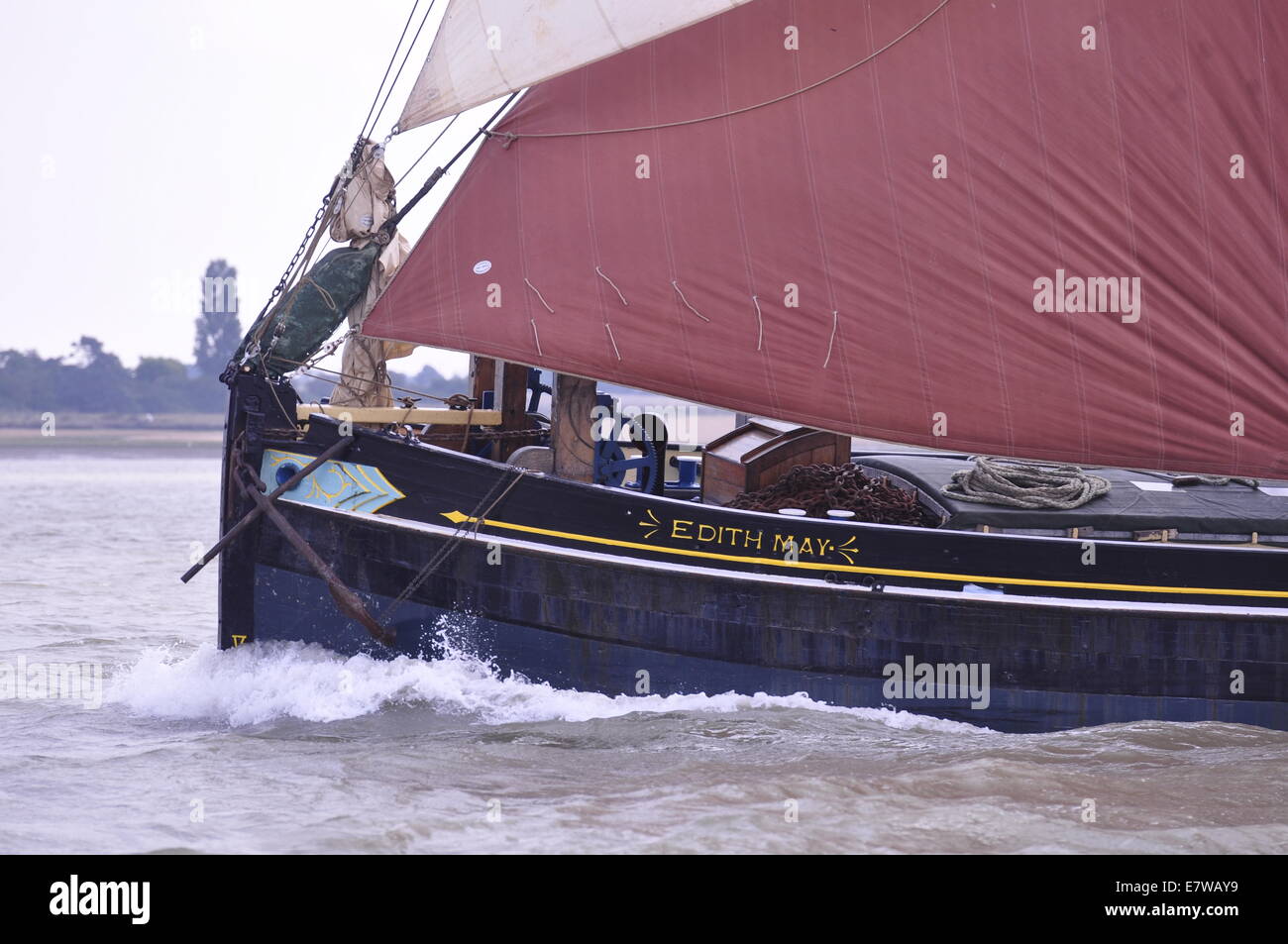 Thames Sailing Barge Edith May competing in the Colne Barge Match 14th ...