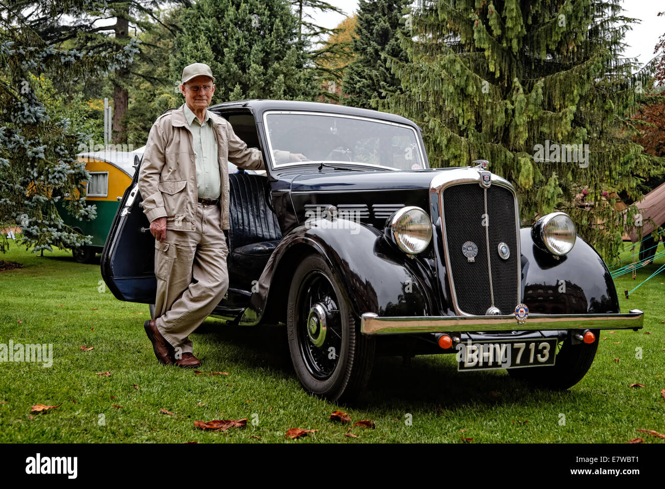 Morris 10 Series II Nov 1935 4 door sliding head motor car owned by ...