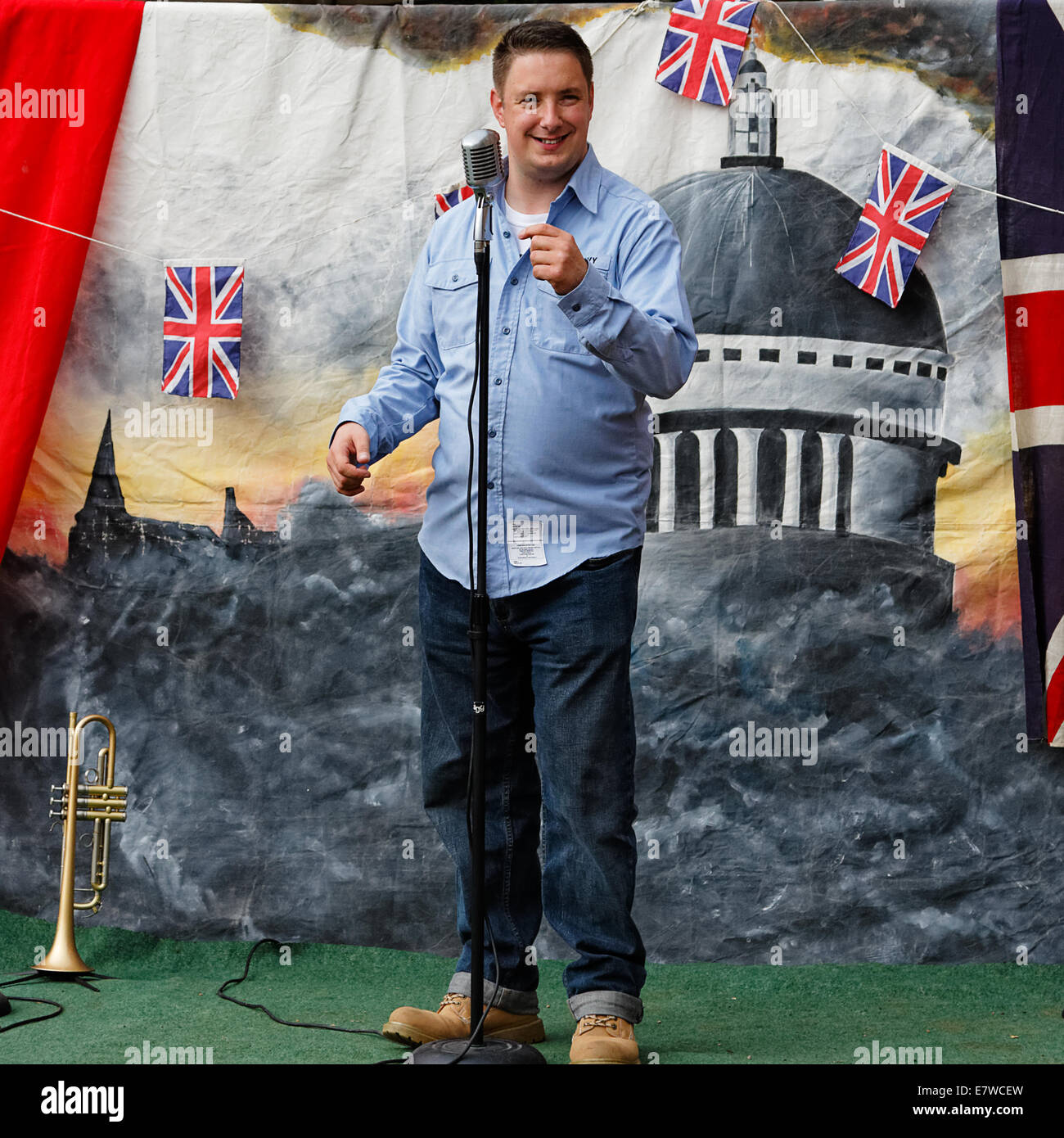 Hunter portrayal hi-res stock photography and images - Alamy