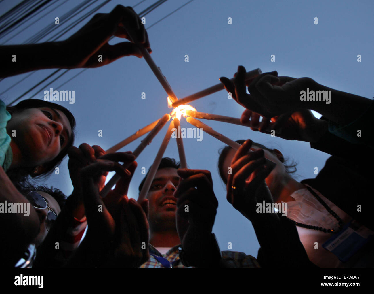 Lahore, Pakistan. 24th September, 2014. Pakistani youth organization ...