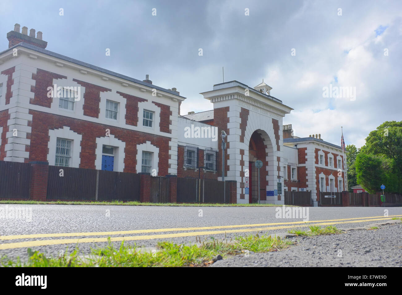 Detention facility prison hi-res stock photography and images - Alamy