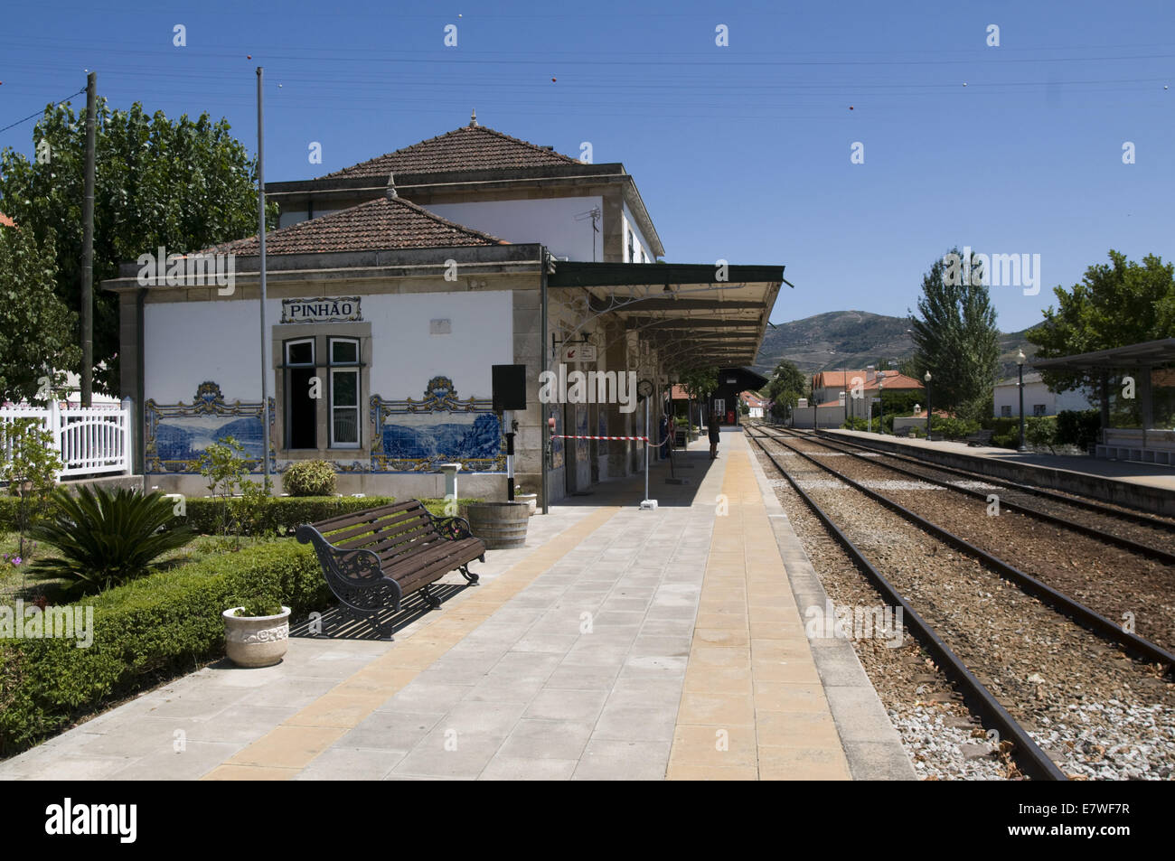 Pinhao train station in the Douro Valley, Portugal Stock Photo - Alamy