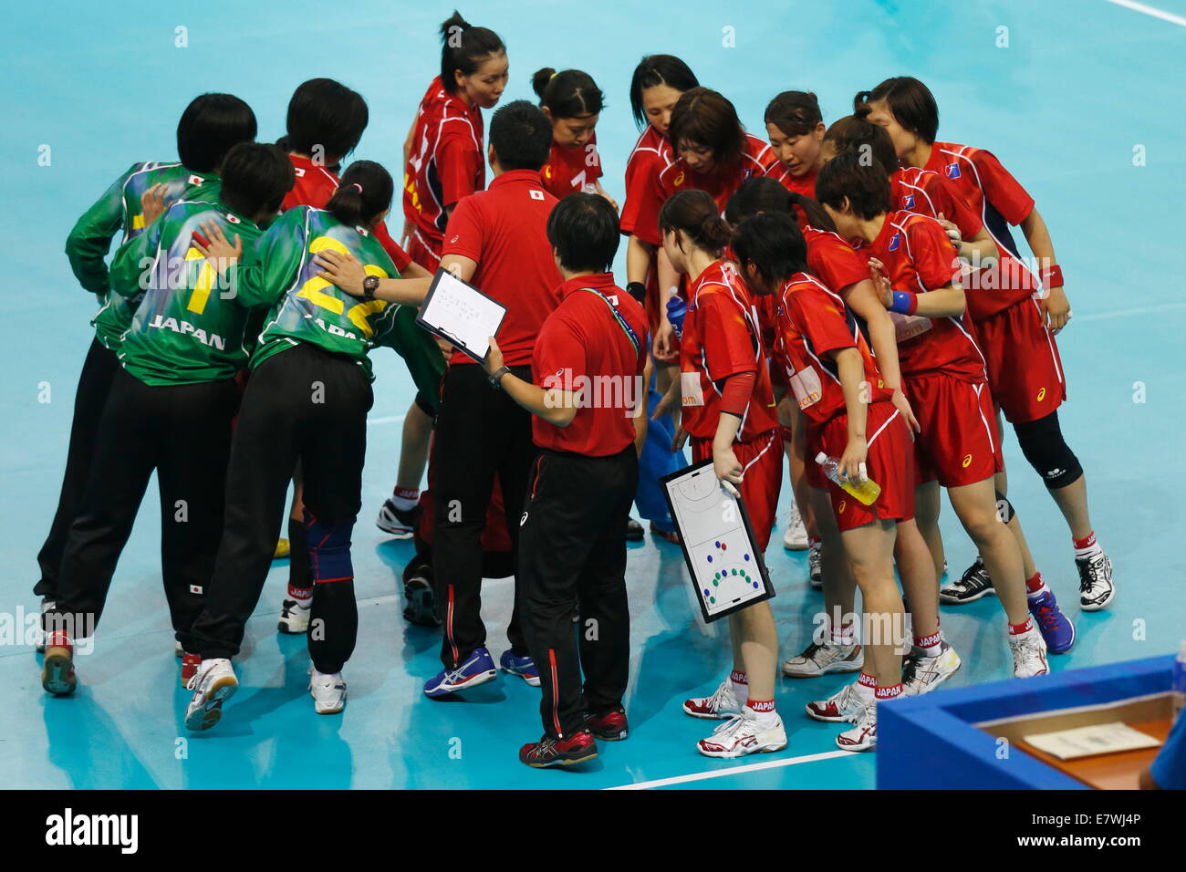 Incheon, South Korea. 24th Sep, 2014. Japan team group (JPN) Handball ...